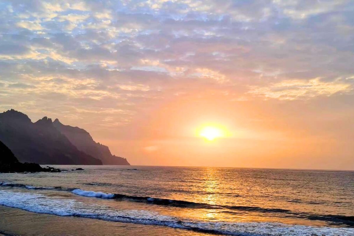 Playa del Roque de las Bodegas: ¿Cómo llegar a la playa Roque de las ...